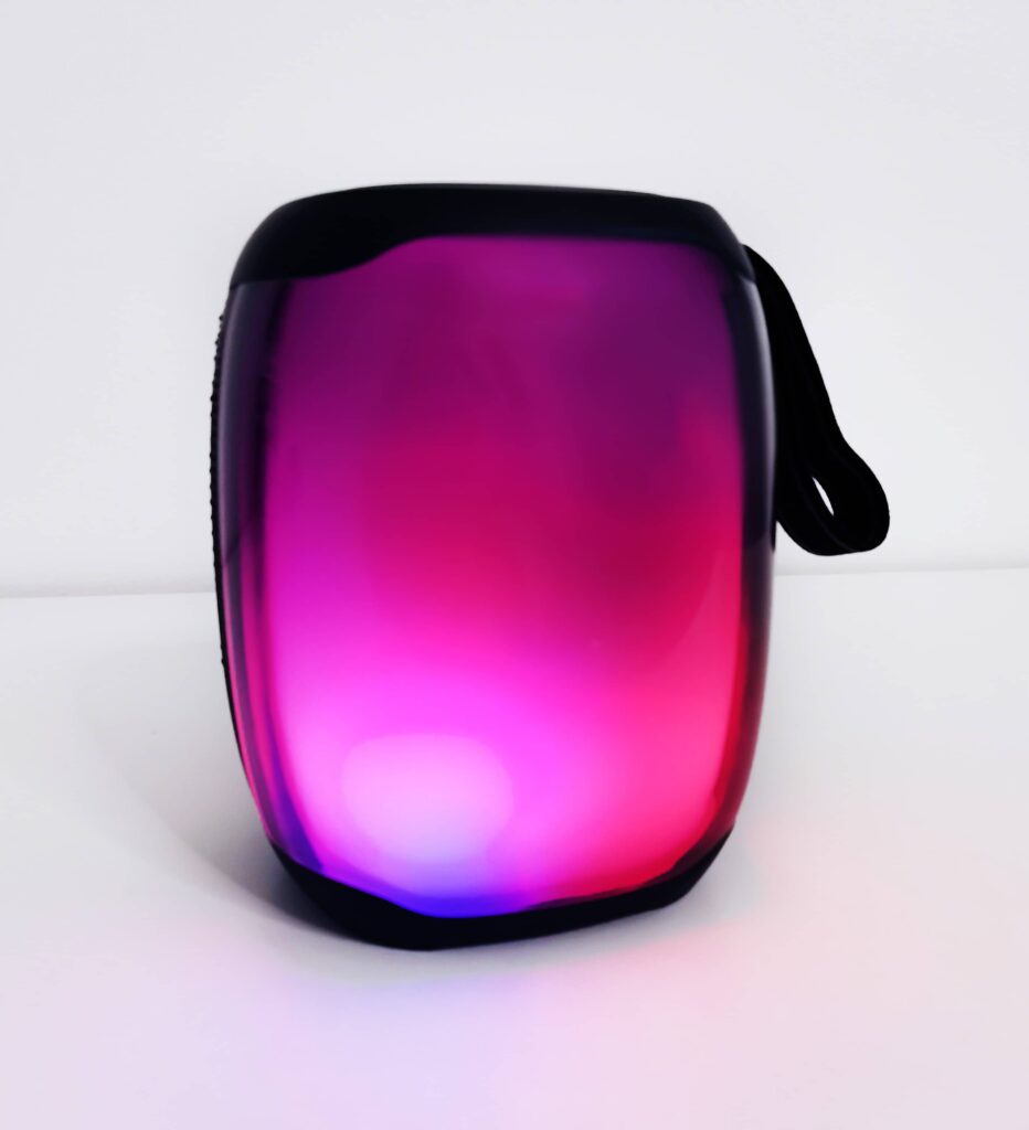 Reproduktor RAZE Neon – hardware recenze | Gaming Professors